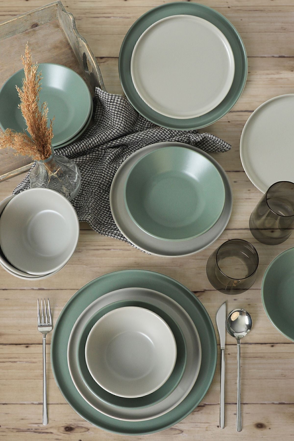 Keramika River 24-Piece Multicolour Stoneware Dinnerware Set – Chaplin Home