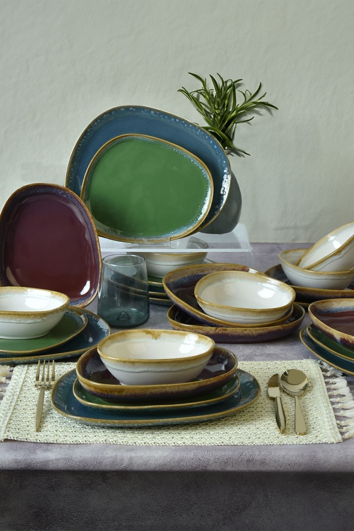 Keramika Shizen Mix Tetra 24-Piece Oval Dinnerware Set – Chaplin Home