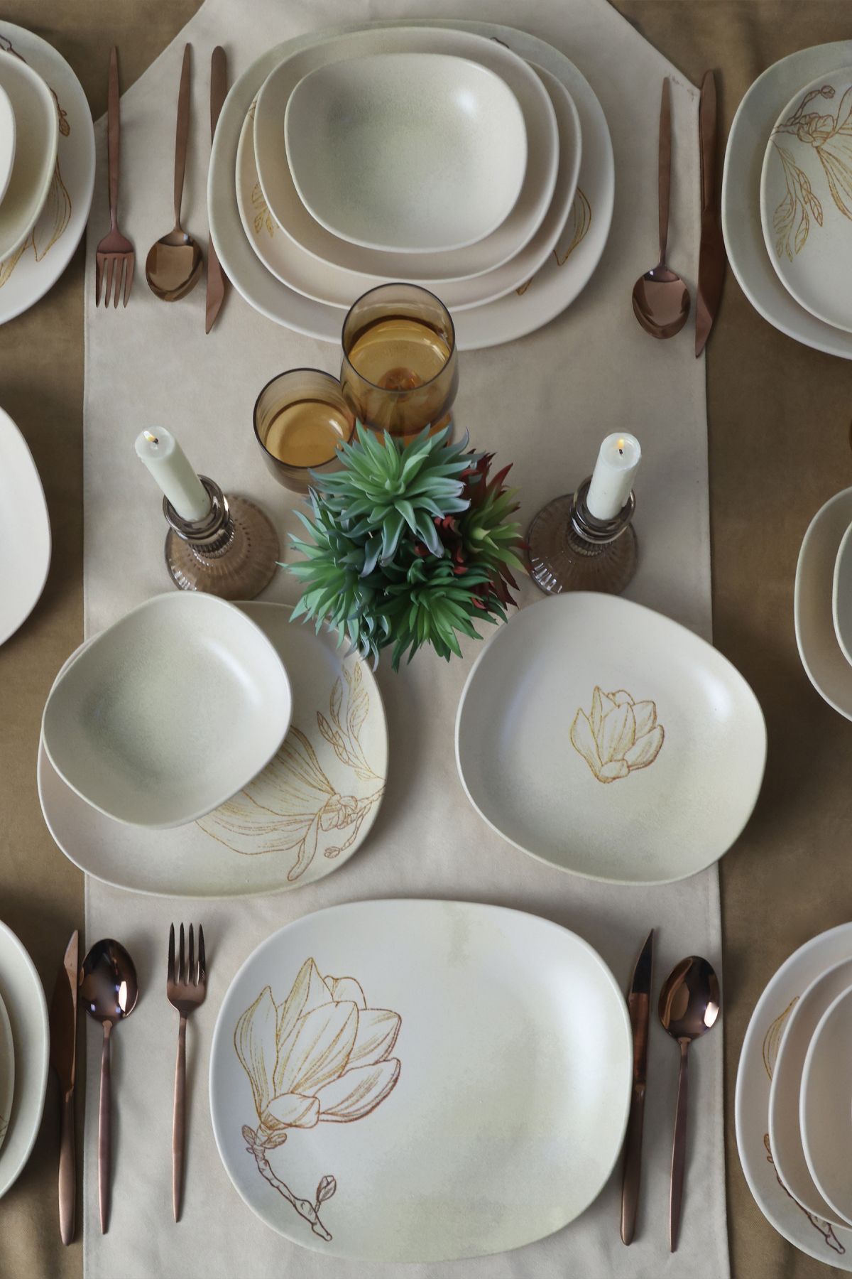 Keramika Vintage Bloom Isabella 24-Piece Oval Dinnerware Set – Chaplin Home